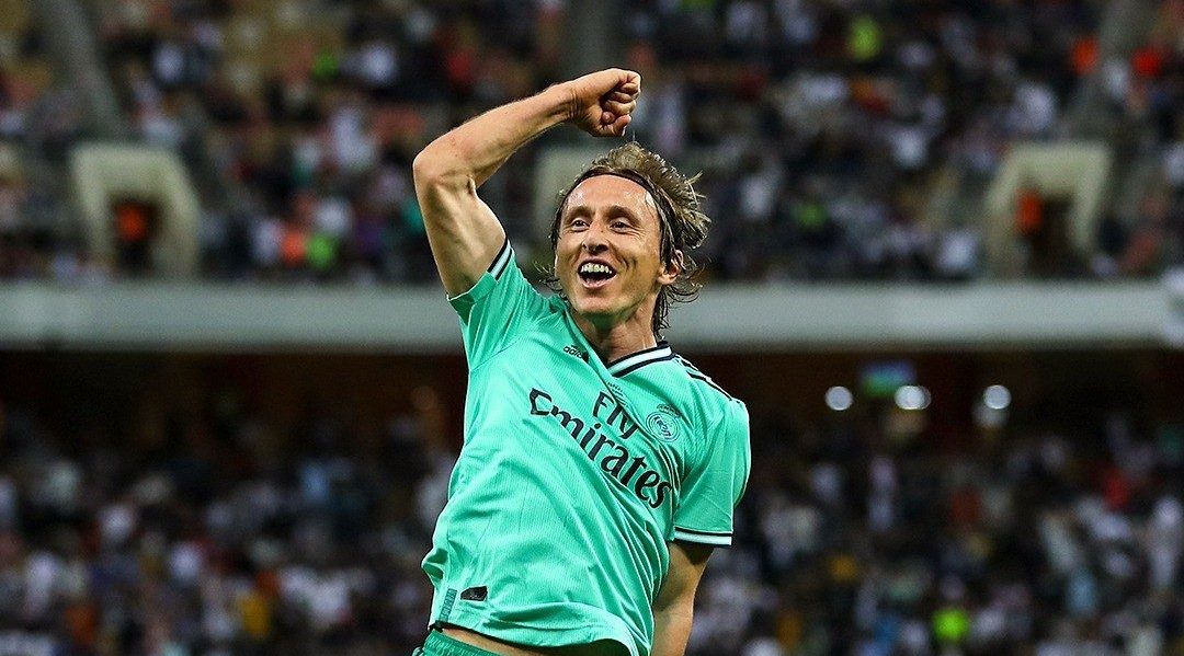 MODRIĆ U DRUŠTVU SUIGRAČA PROSLAVIO ROĐENDAN! Uputilu su mu dvije želje ...