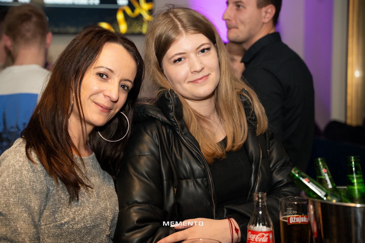MEMENTO BAR: Bilo da dođete na kavicu, piće, pub kviz, party ili ...